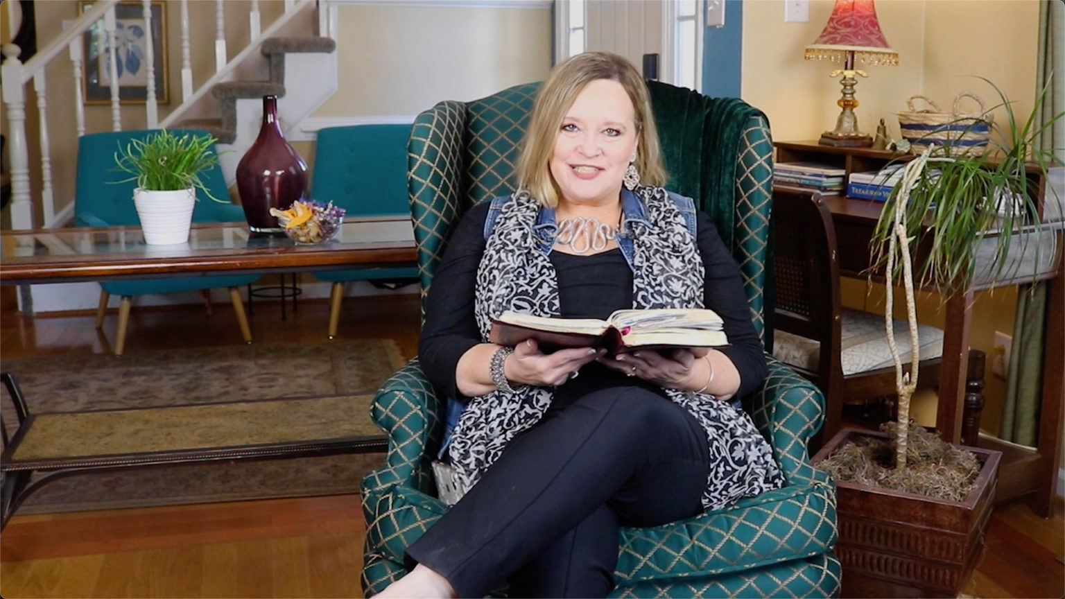 Mary Magdalene Witnesses a Miracle - Magnolia Place